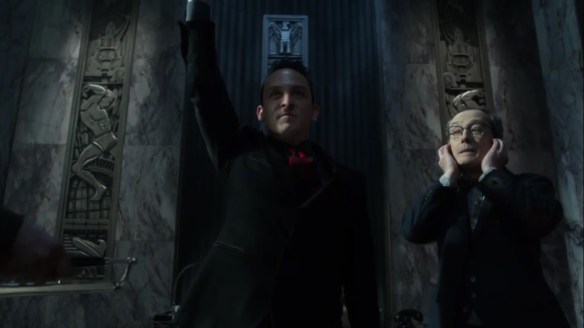 A Look at Gotham- Season 5 Premiere: “Legend of the Dark Knight: Year ...